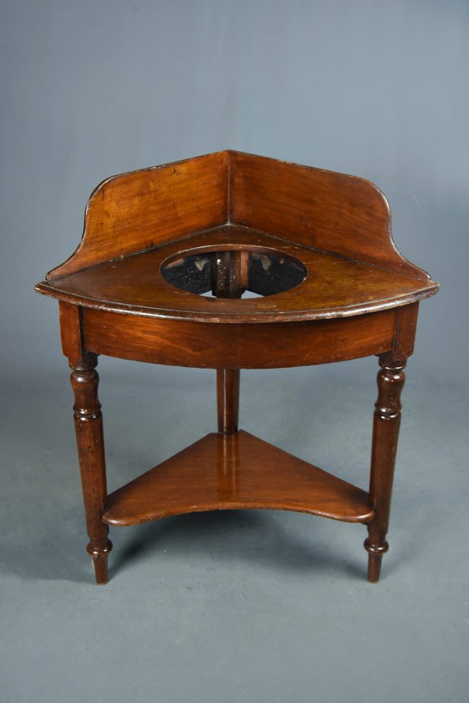 Mahogany Corner Washstand With Turned Legs & Bottom Shelf - The Classic ...