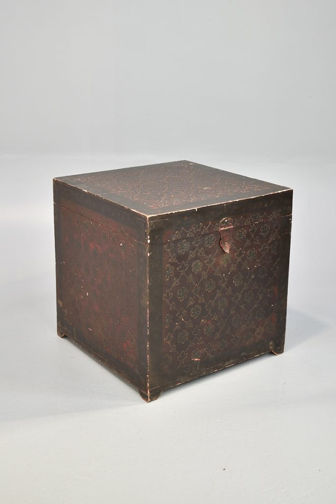 Dark Red Square Chest with Black Border & Swirling Raised Decoration ...