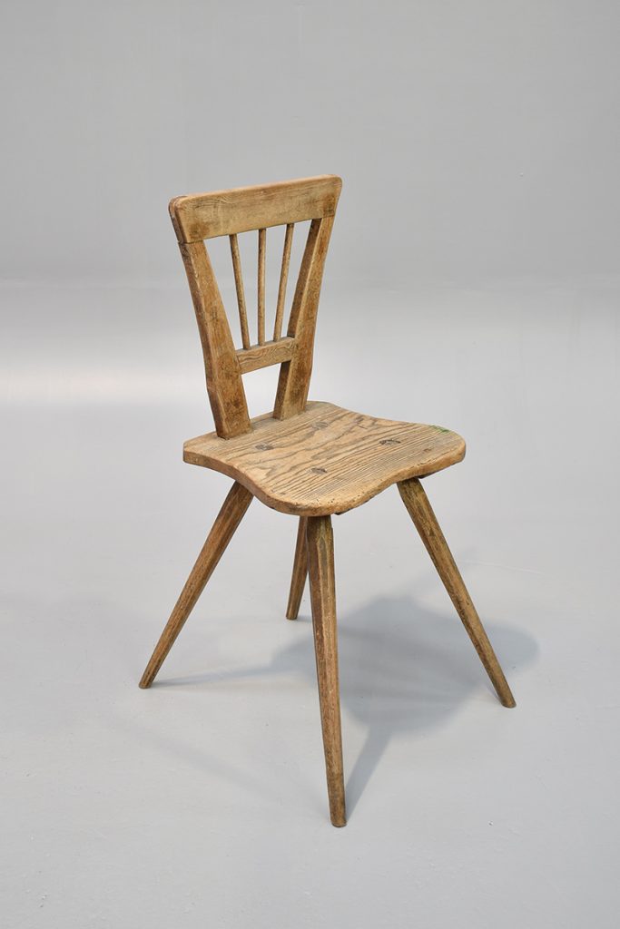 Pine Triangular Back Chair With Shaped Seat & Splayed Legs - The ...