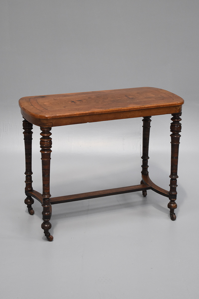 Oak Side Table With Turned Legs - The Classic Prop Hire Company