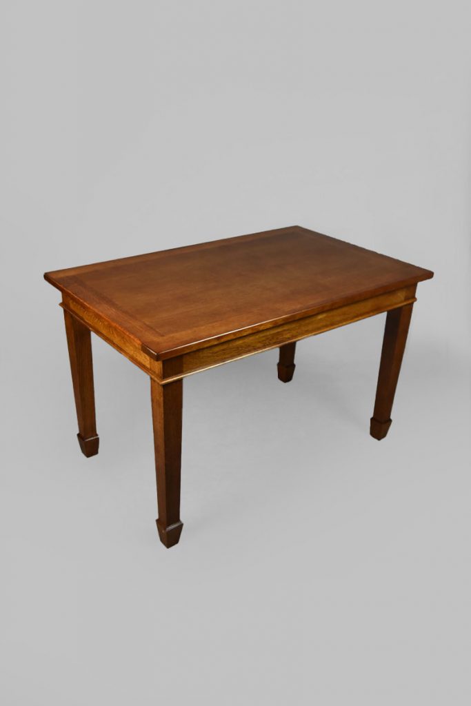 4′ x 2’6″ Oak Utility Library Table with Tapered Legs – The Classic ...